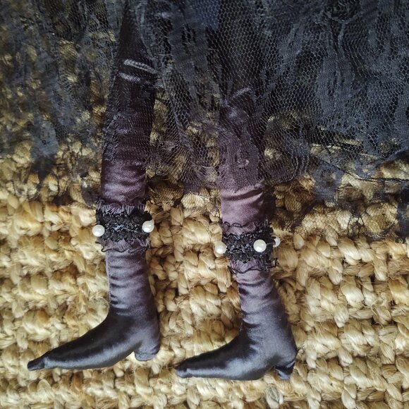Accents | The Headless Skeletonmannequin Figurine | Poshmark